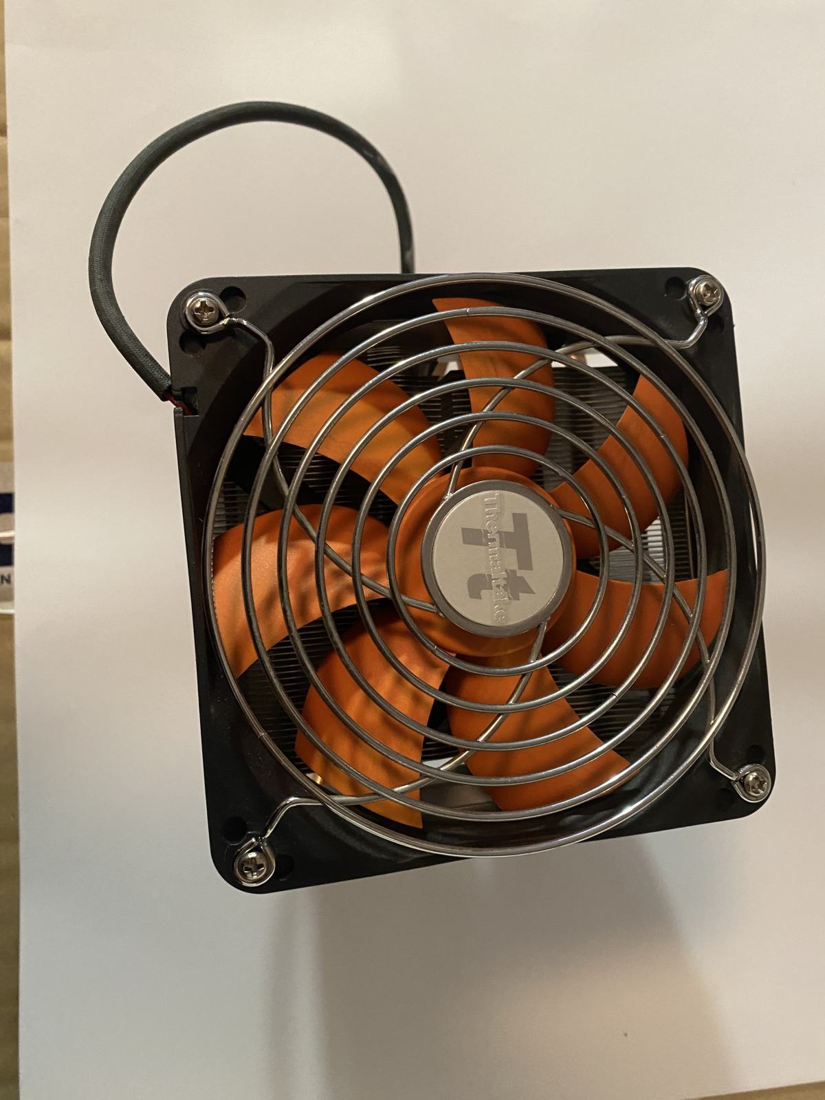 Thermaltake Big Typhoon CPU Cooler, 120mm Fan za Intel 775. AM2 K7 K8