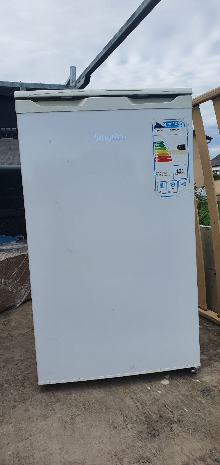 frizider quatro REZZ