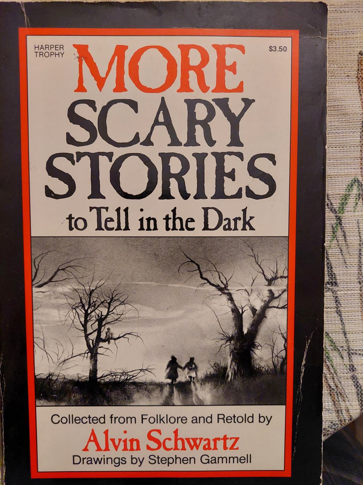 More Scary Stories to Tell in the Dark - Alvin Schwartz
