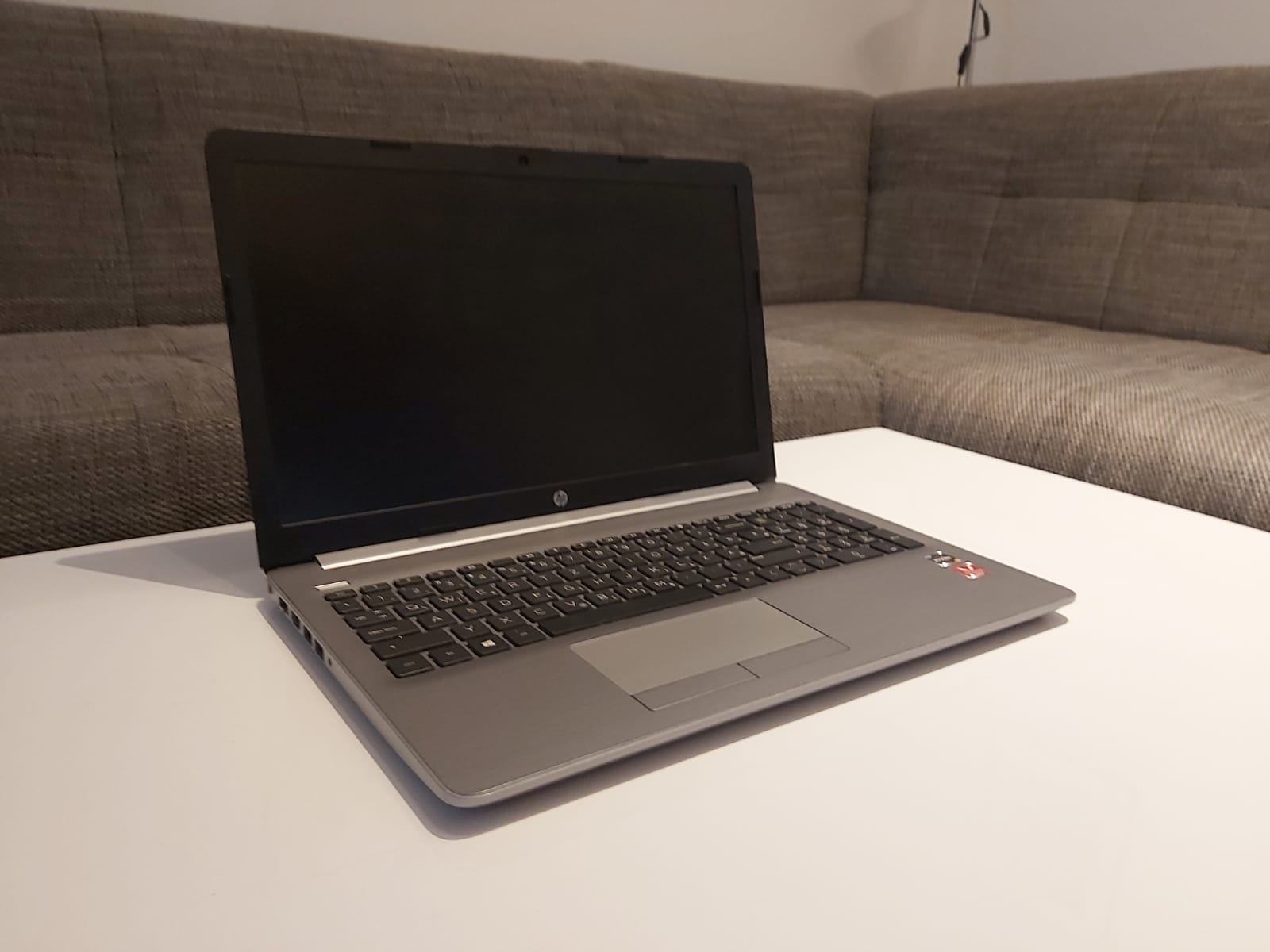 HP 255 G7 Notebook, Ryzen 5 2500U, Vega 8, RAM 8 GB,256 GB SSD,15,6HD