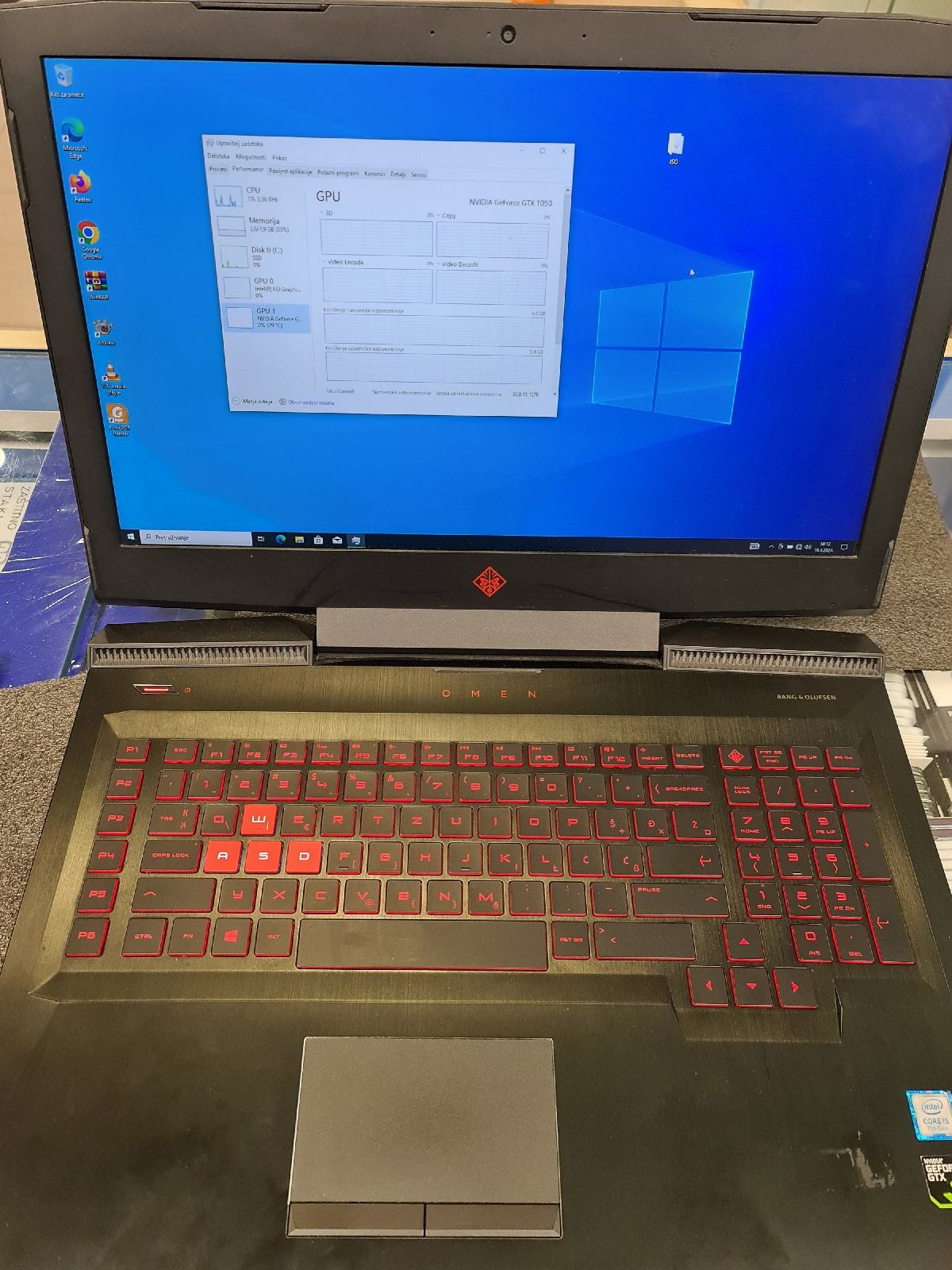 HP OMEN 17-an020nm Gaming laptop