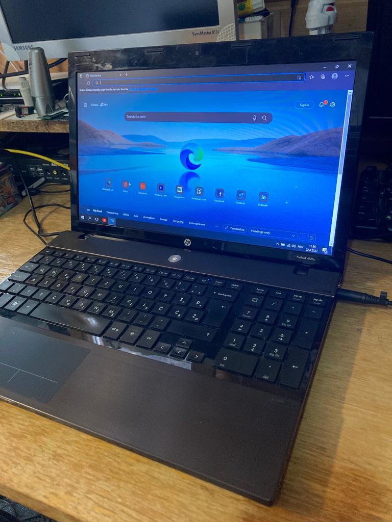 HP Probook 4525s AMD Phenom II P820/500GB SATA/4GB/15.6/win10
