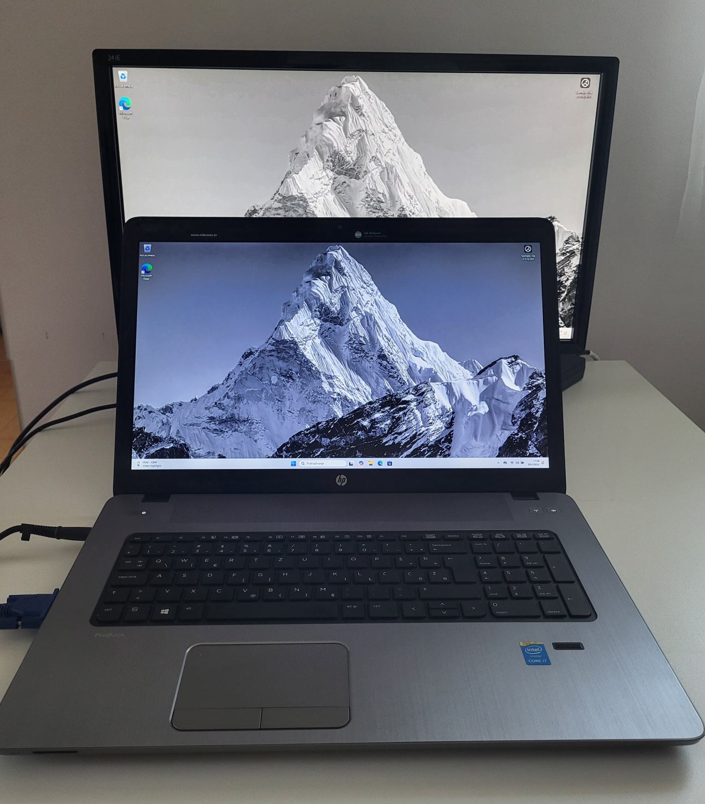 HP ProBook 470G2 17 + Philips monitor 241E (24) Windows 11 Home