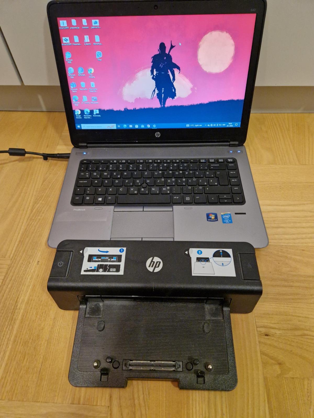 HP ProBook 640 G1 + docking station