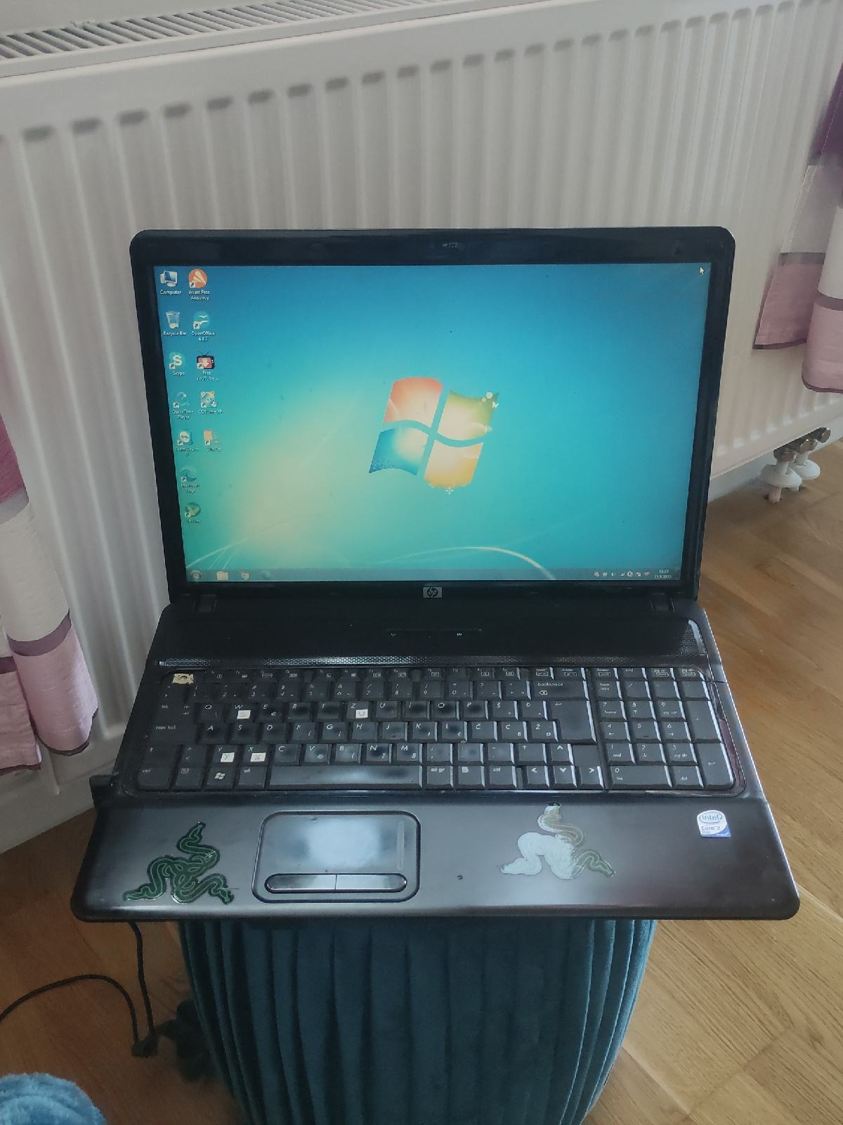 Laptop HP 6830s