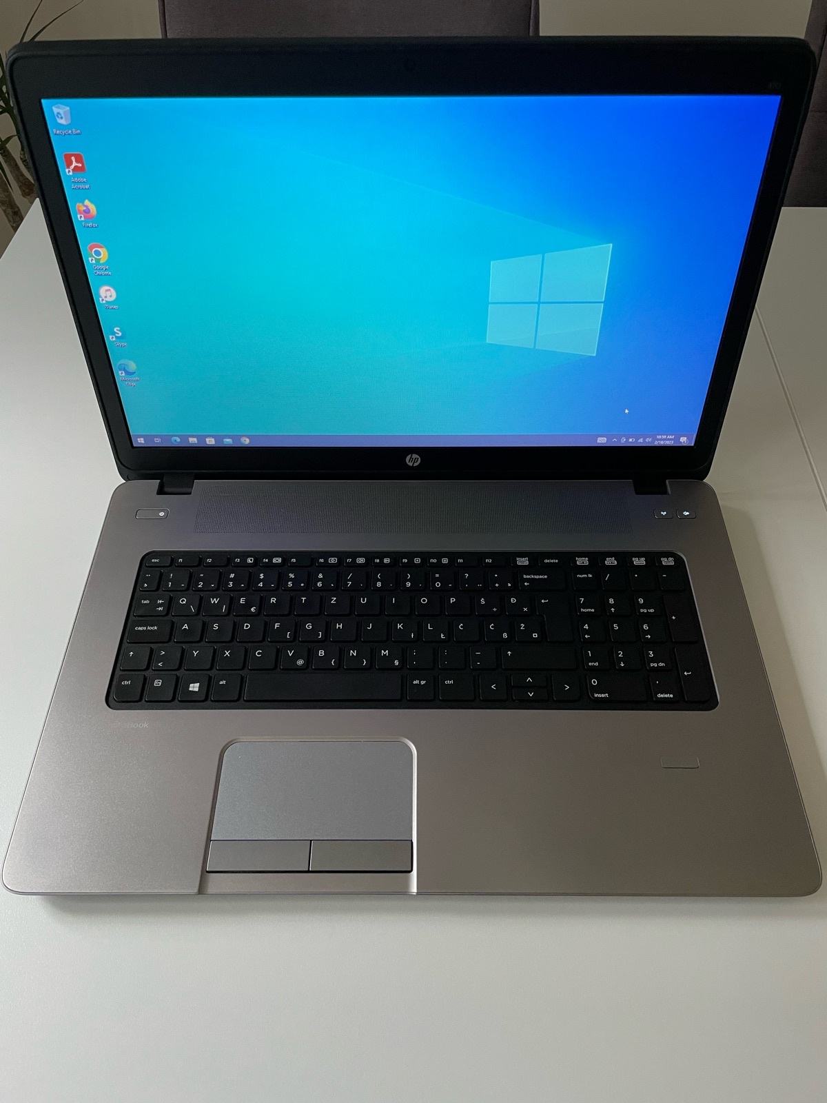 Laptop HP Probook 17,3, Intel i5, AMD HD8750, 8GB, SSD, Win10