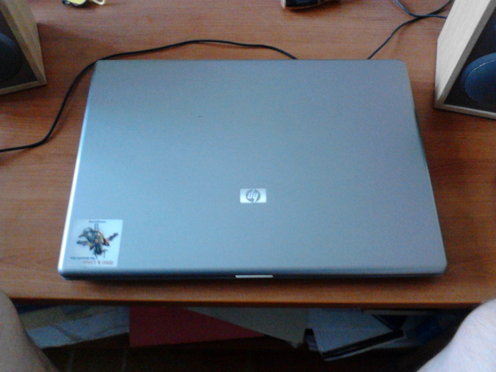 NEISPRAVAN HP Compaq 6820s za dijelove