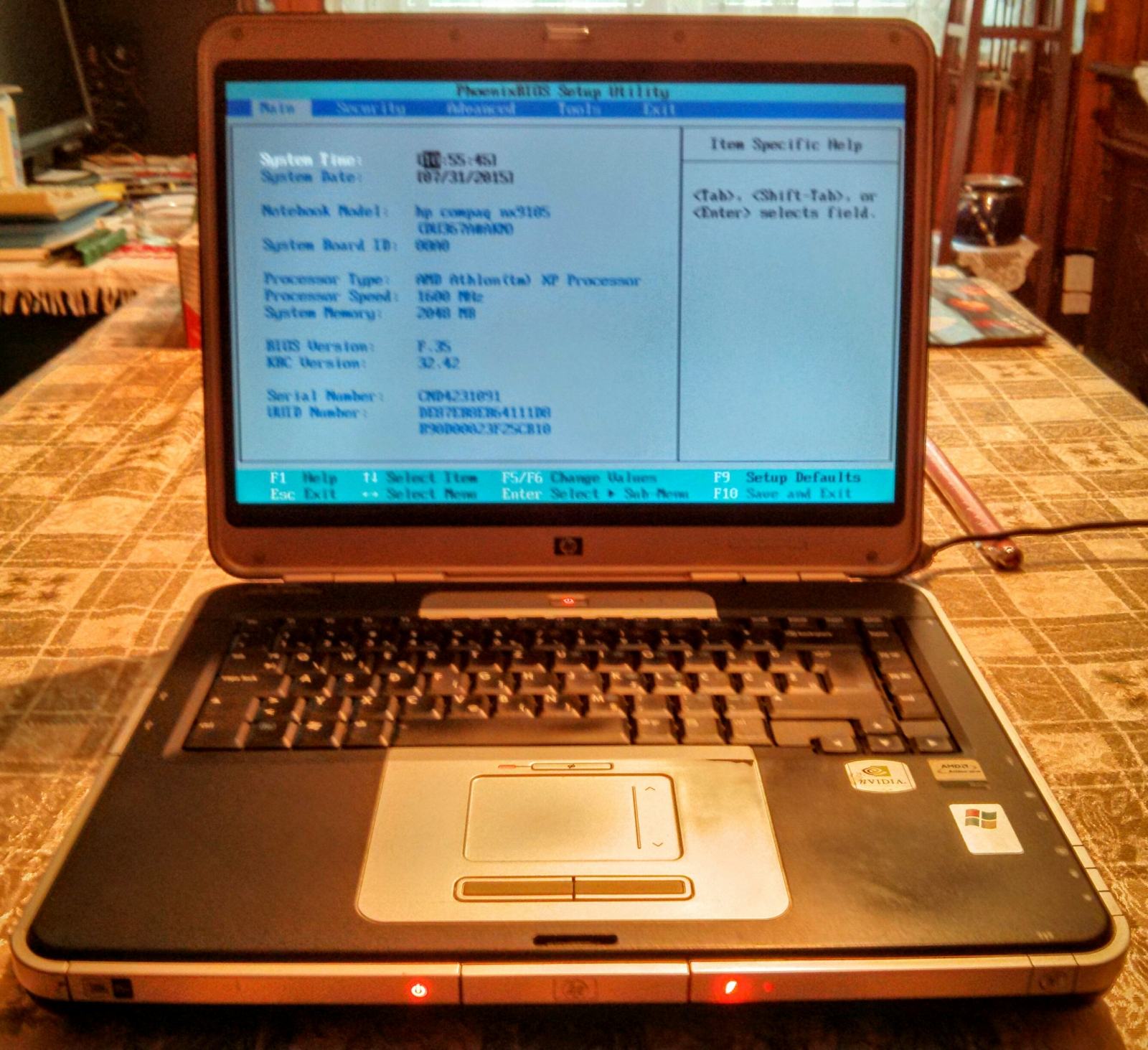 Prijenosnik HP nx9105 AMD Athlon XP-M 3000+, 2GB RAM, 60GB HDD, WiFi