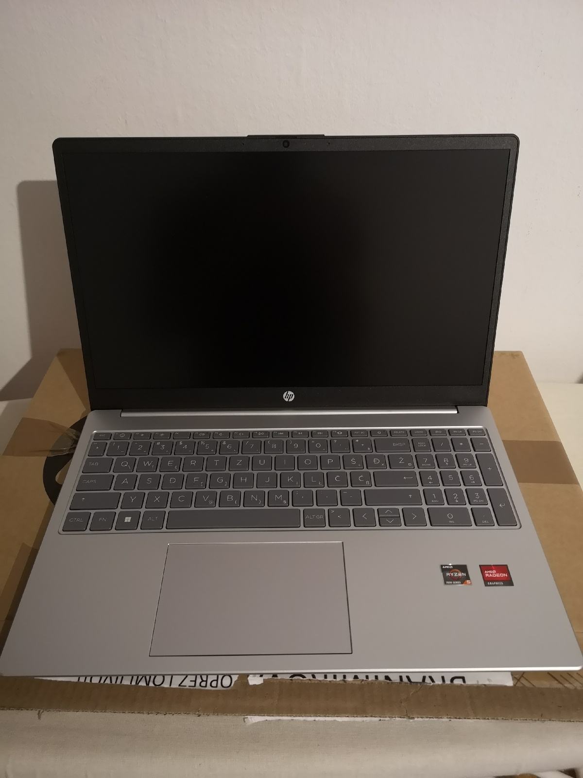 Prodajem HP laptop