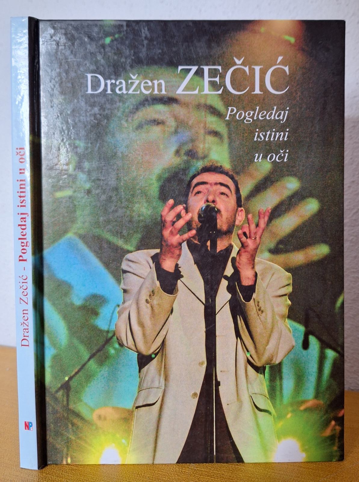Pogledaj istini u oči - Dražen Zečić