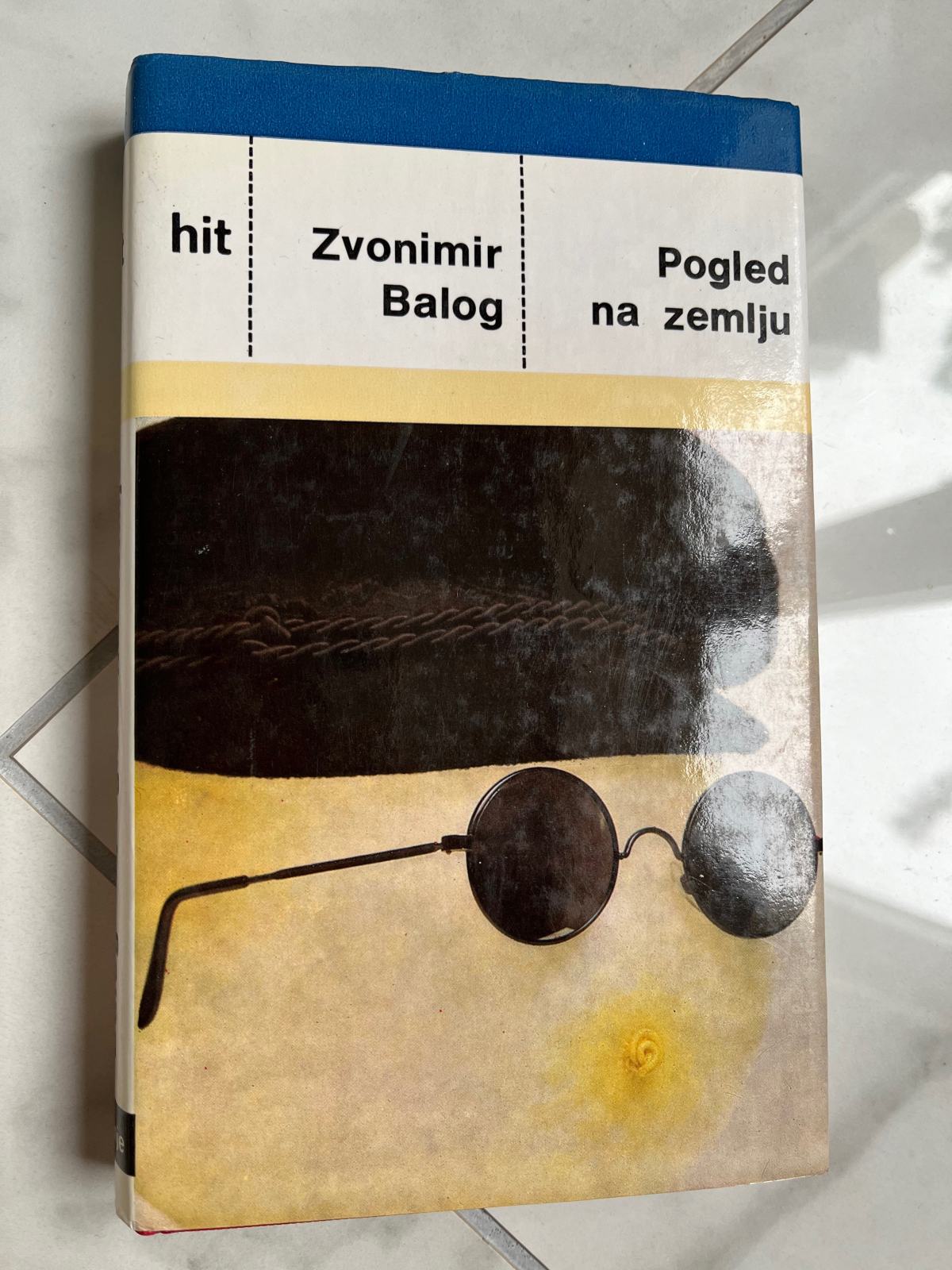 ZVONIMIR BALOG, Pogled na zemlju