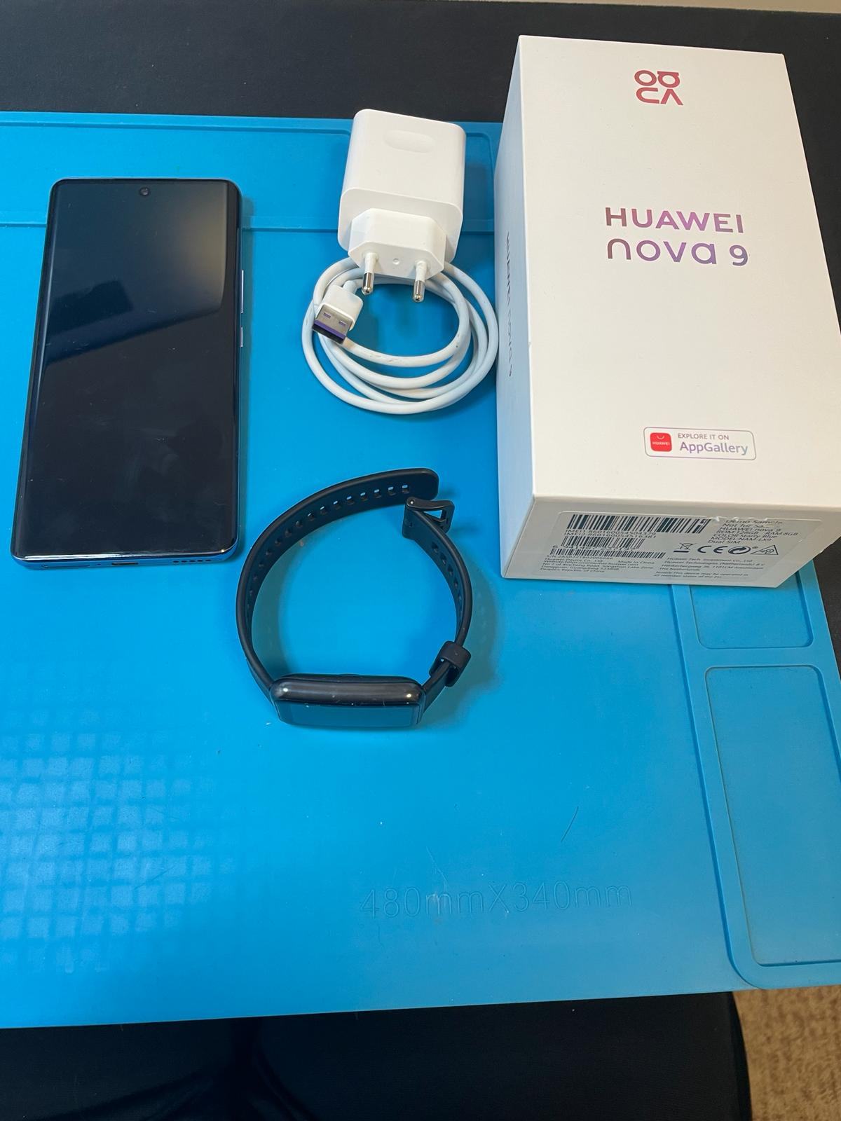 Huawei Nova 9 8/128 Starry Blue kao nov + Huawei band 6 na pokon