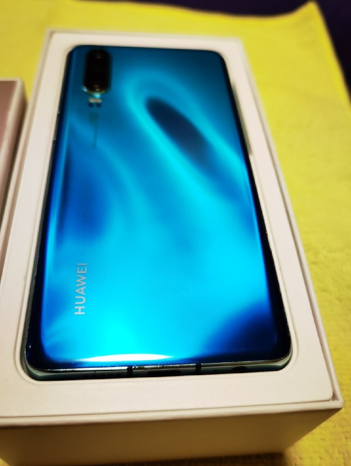 Huawei P30, 6/128GB, aurora
