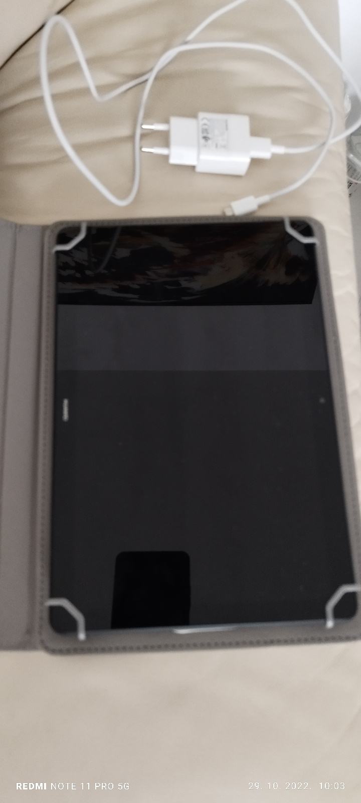 Prodajem Huawei Tablet T5