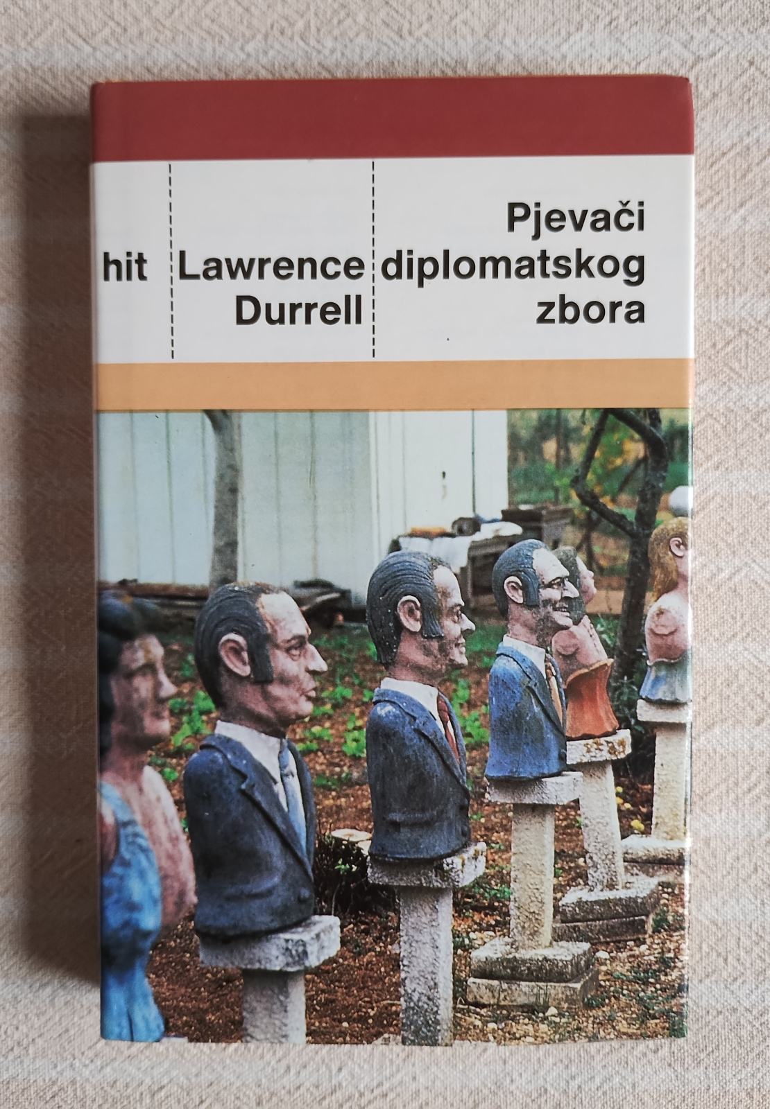 L.DURRELL PJEVACI DIPLOMATSKOG ZBORA