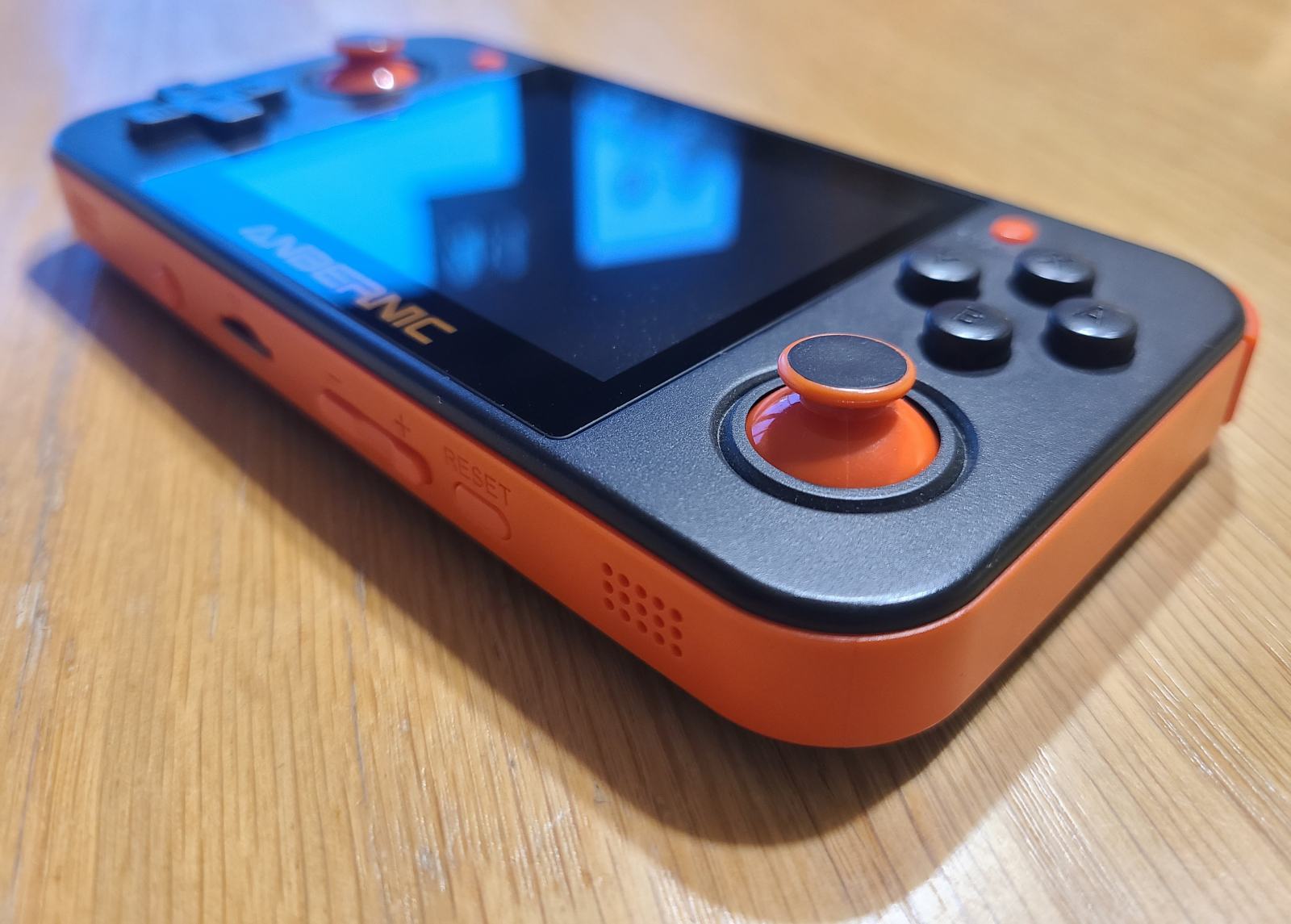 Anbernic RG350 sa 128gb microSD karticom