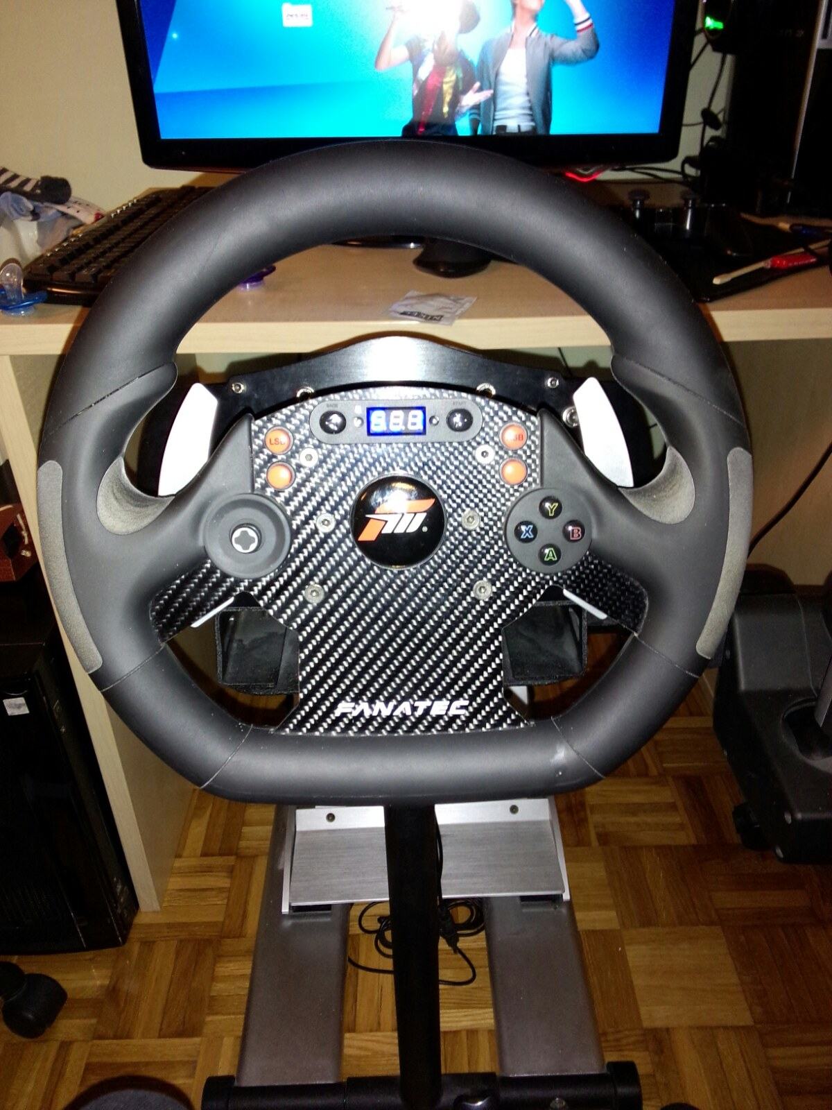 Fanatec CSR ELITE volan