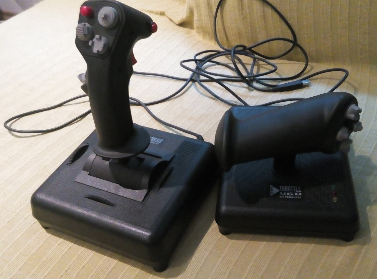 Joystick CH products - F16 Fighterstick & PRO Throttle