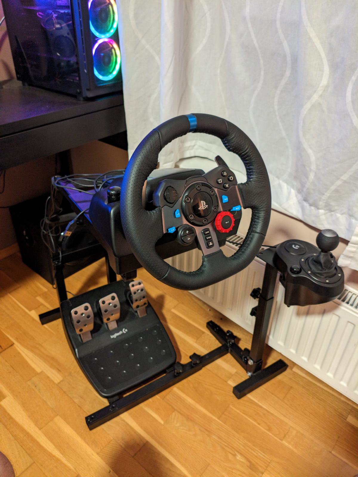 LOGITECH G29 + SHIFTER + STALAK ( KAO NOVO) PS3, PS4, PS5, PC