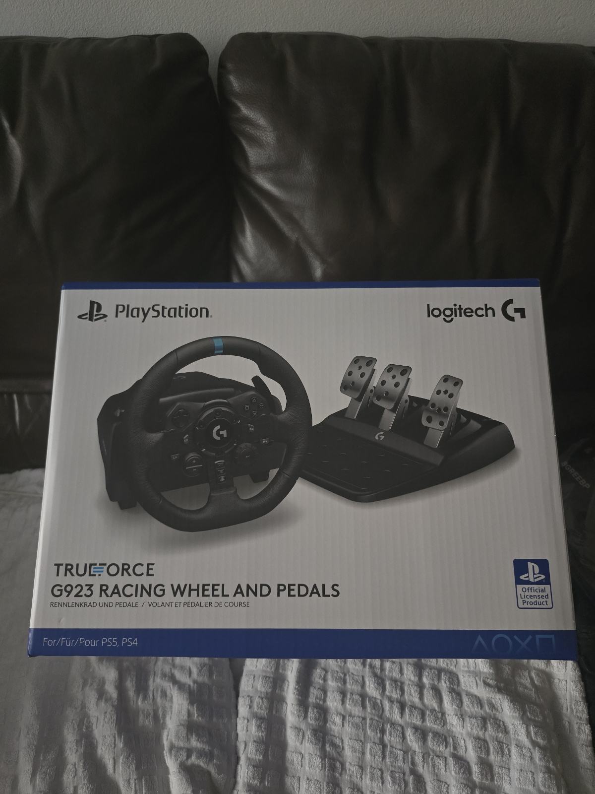 Logitech G923 Volan i Pedale