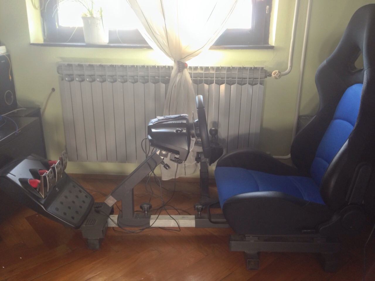 SIMULATOR + VOLAN Logitech G27