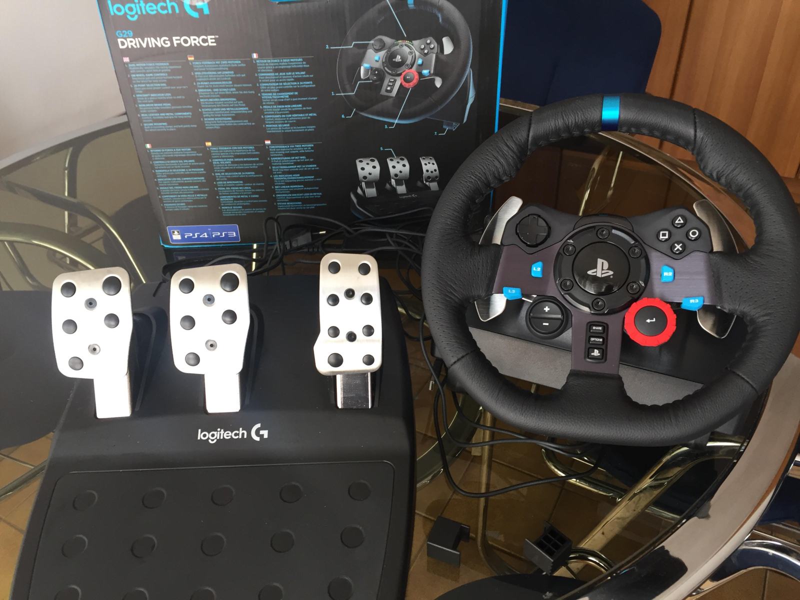 Volan Logitech G29 DrivingForce za PC i PlayStatio 3i4