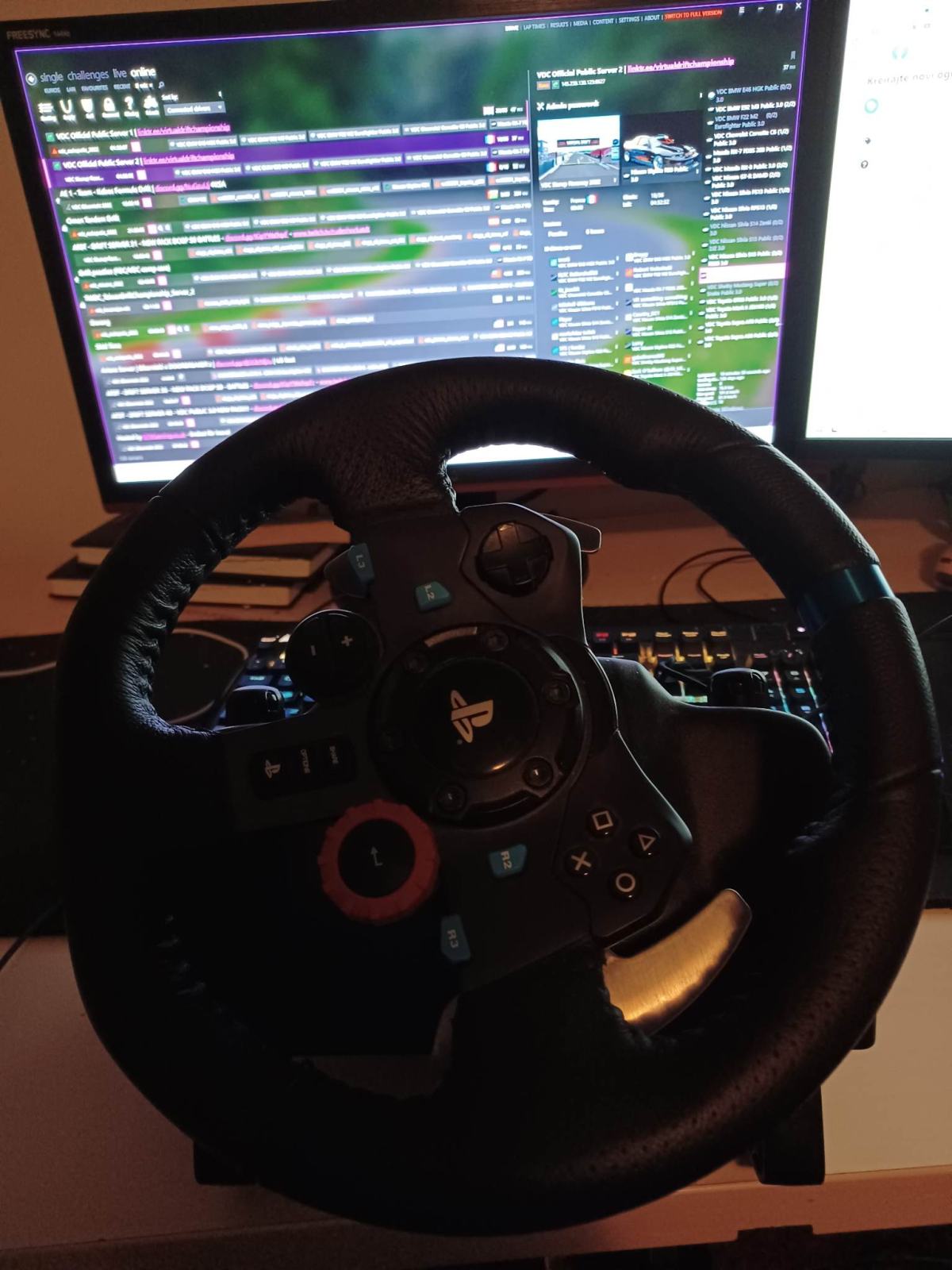 Volan Logitech G29