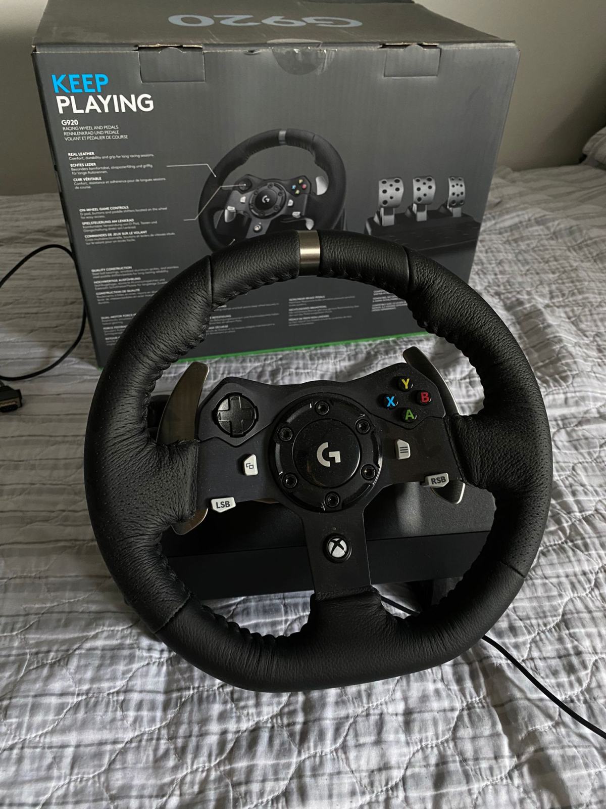 Volan Logitech G920 + GRATIS Driving Force Shifter