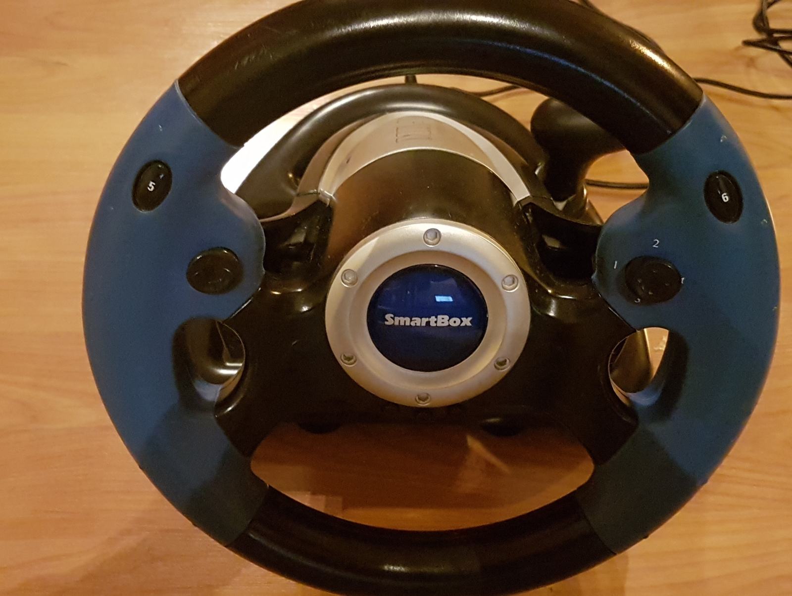 Volan Smart Box MX-V9 vibration