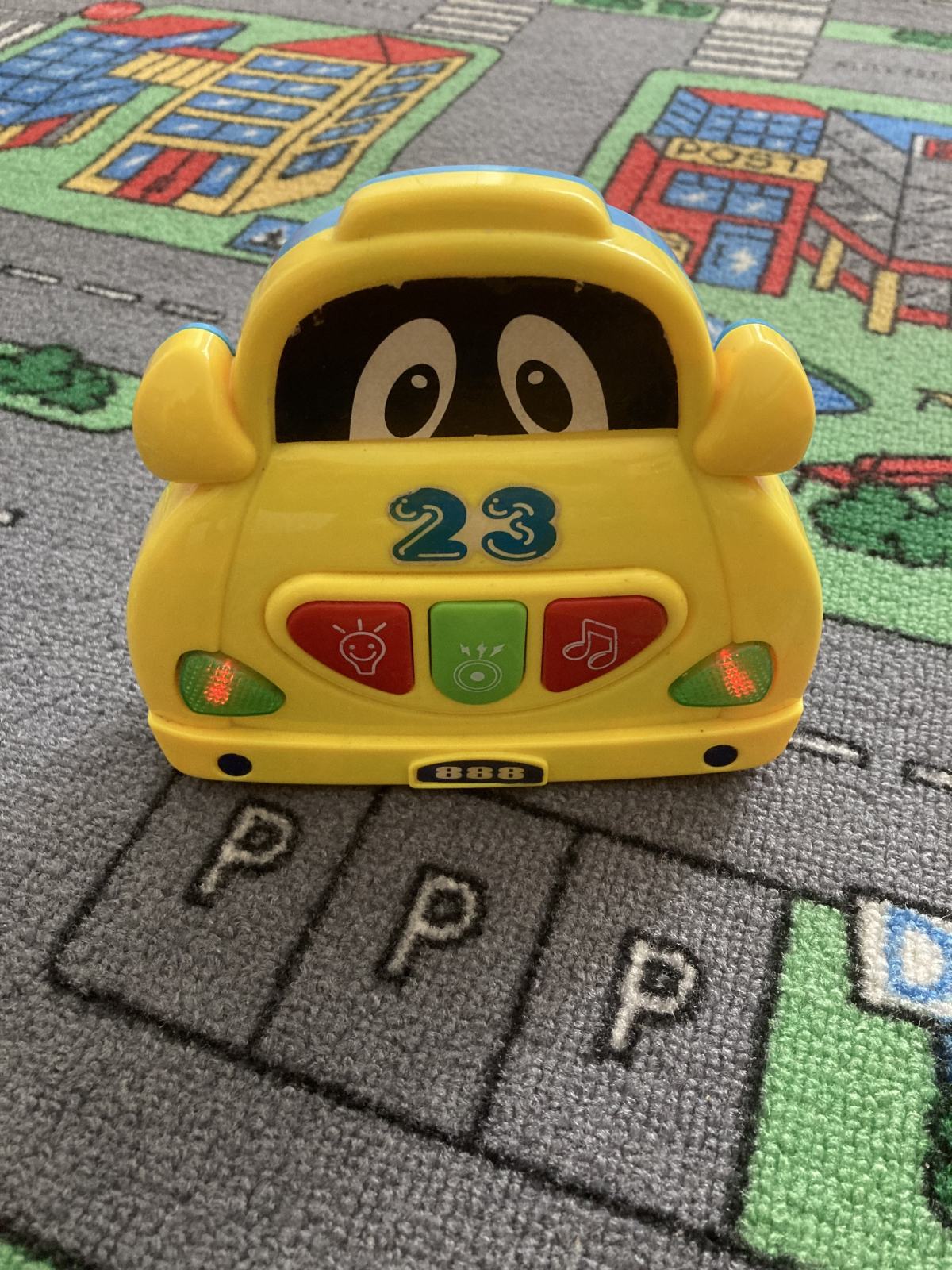 Glazena igračka za bebe (svijeti, svira) 3 EUR