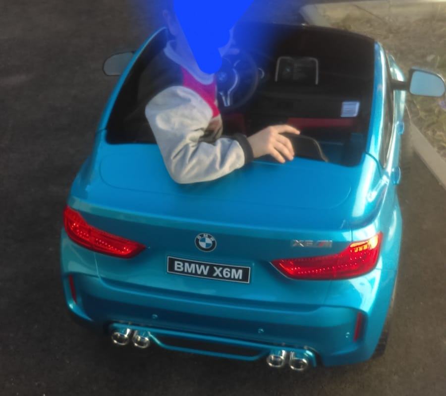 Dječji auto na akumulator bmw x6 dvosjed