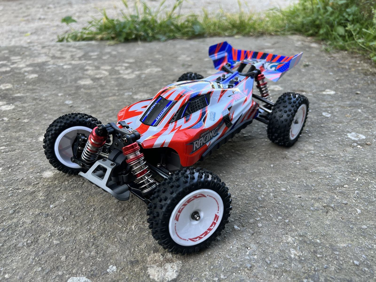 Wltoys 124008 Brushless 3S 4x4 (60+ km/h) auto na daljinski - NOVO!