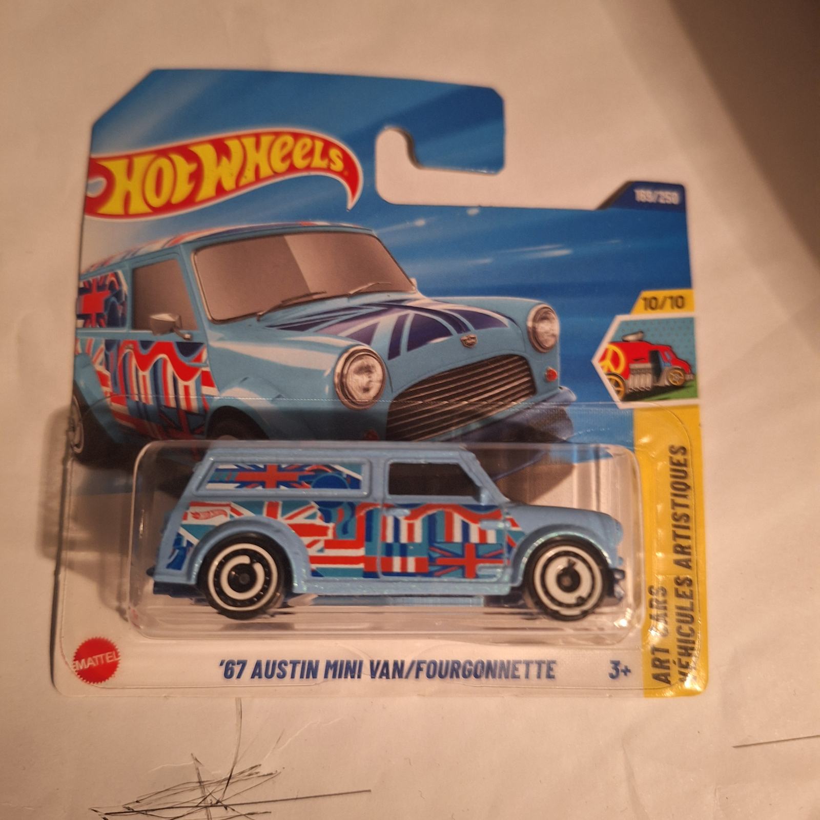 Hot Wheels * 67 Austin Mini Van