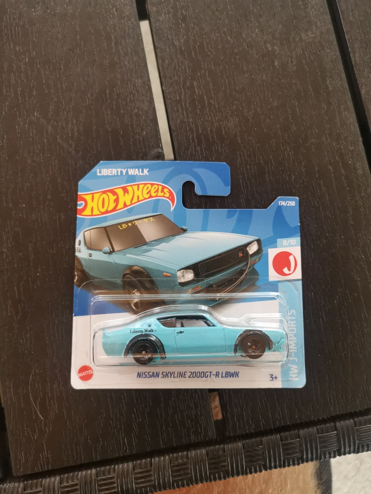 Hot Wheels Nissan skyline r2000 gt-r