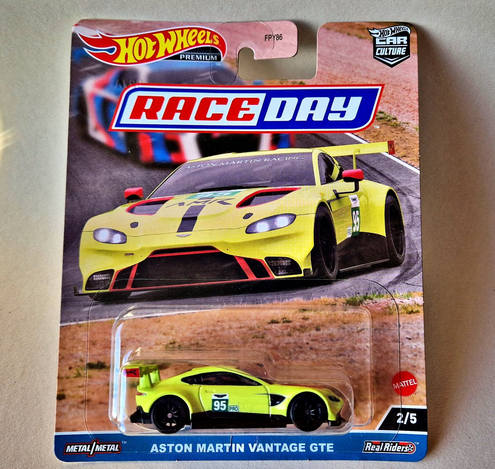 Hot Wheels PREMIUM ASTON MARTIN VANTAGE GTE