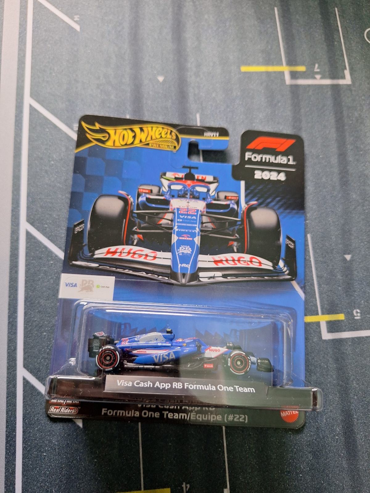 hot wheels premium red bull formula 1 f1 team visa