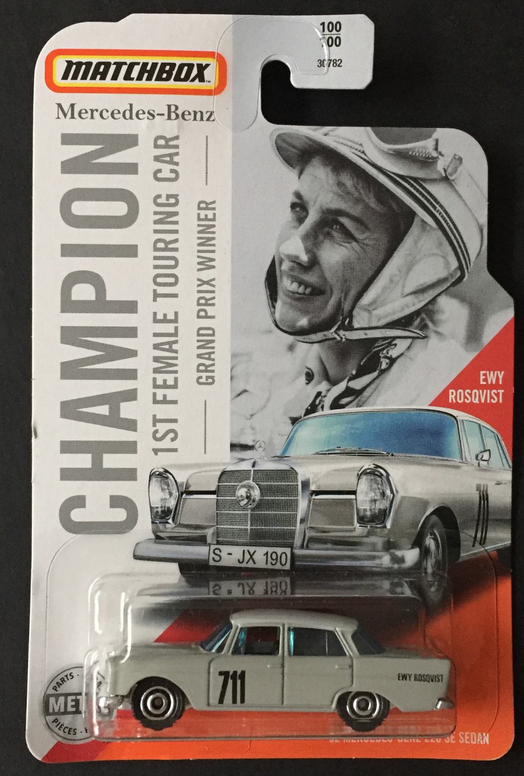 Matchbox ʼ62 Mercedes-Benz 220 SE Sedan...
