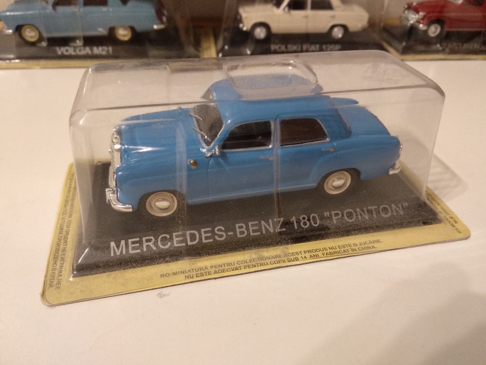 1:43 Mercedes 180 Ponton autić model maketa