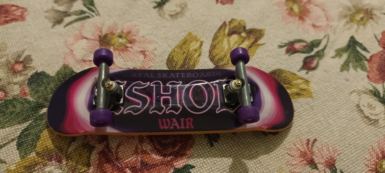 tech deck fingerboard