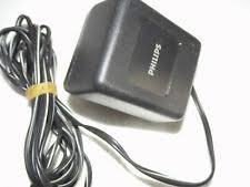 2.5V---1200mA Philips AC/DC adapter 4822-219-10052