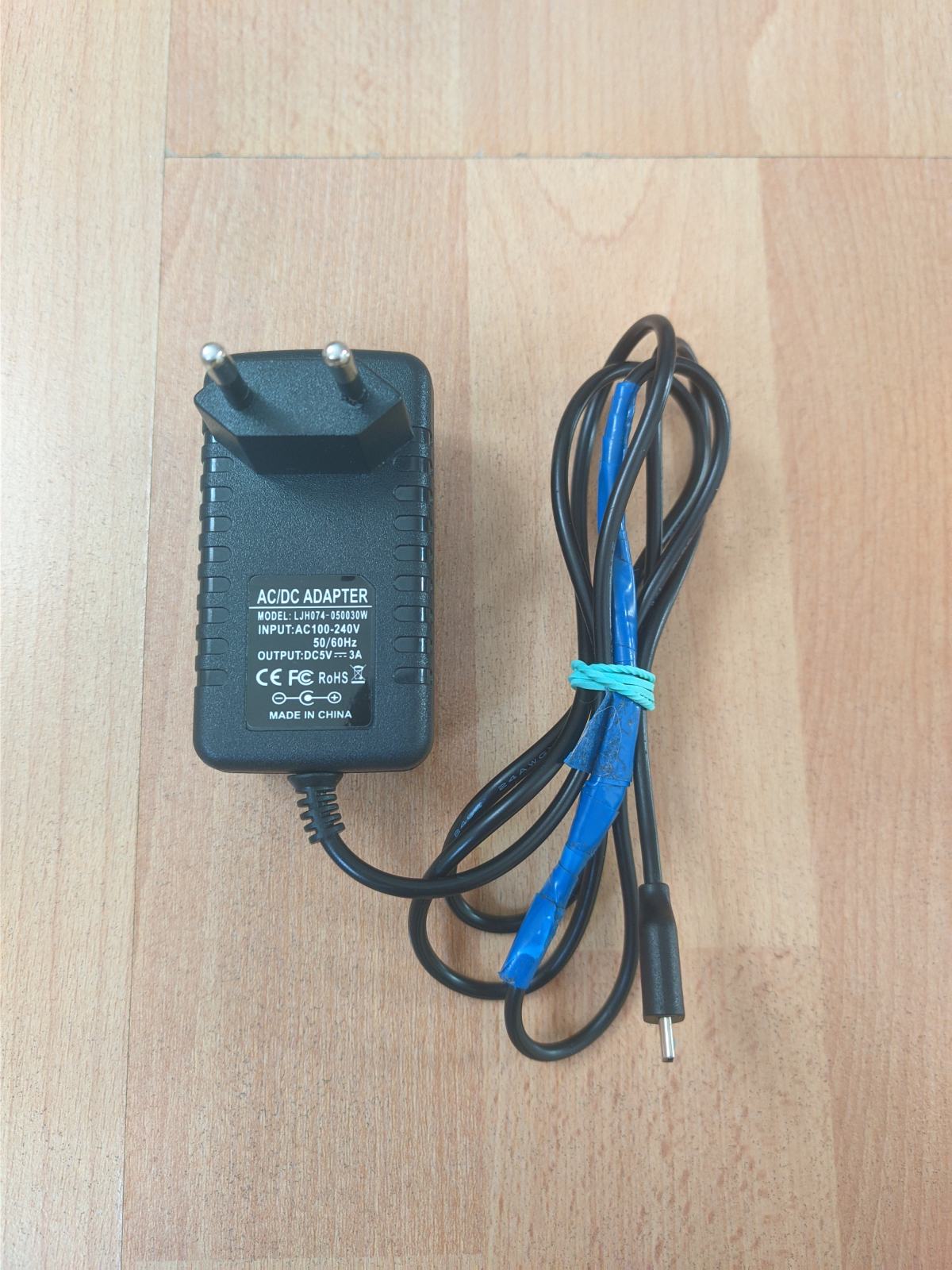 Adapter Micro USB 5V 3.0A
