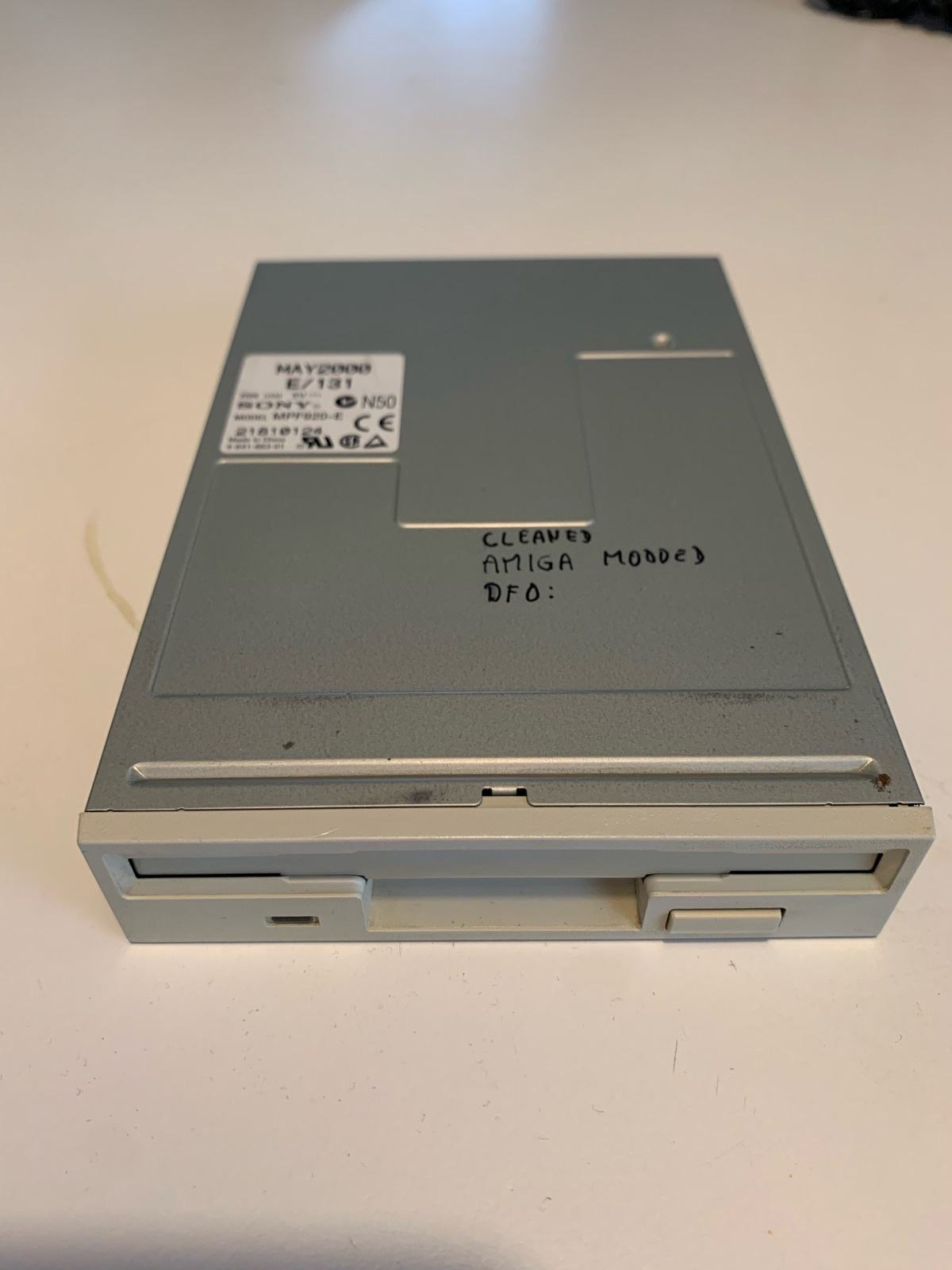 Amiga floppy disk drive interni