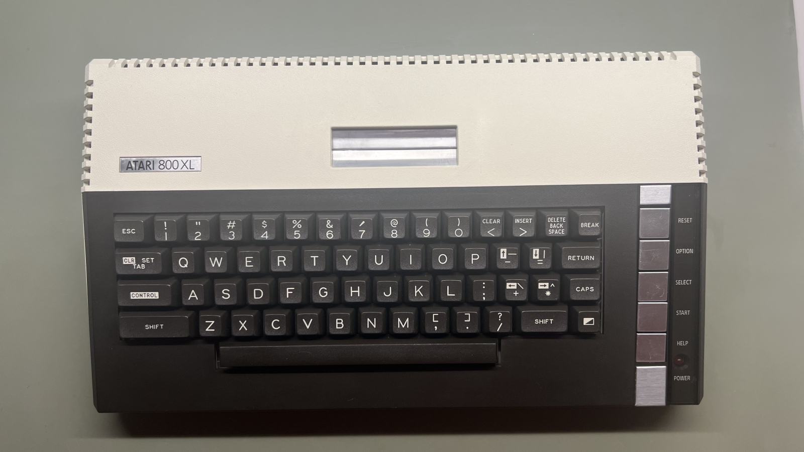 ATARI 800XL