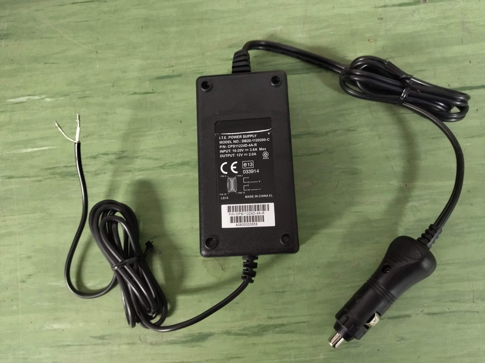 auto adapter 12v ,2A