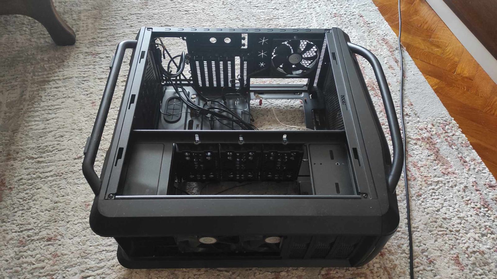 Coolermaster Cosmos SE