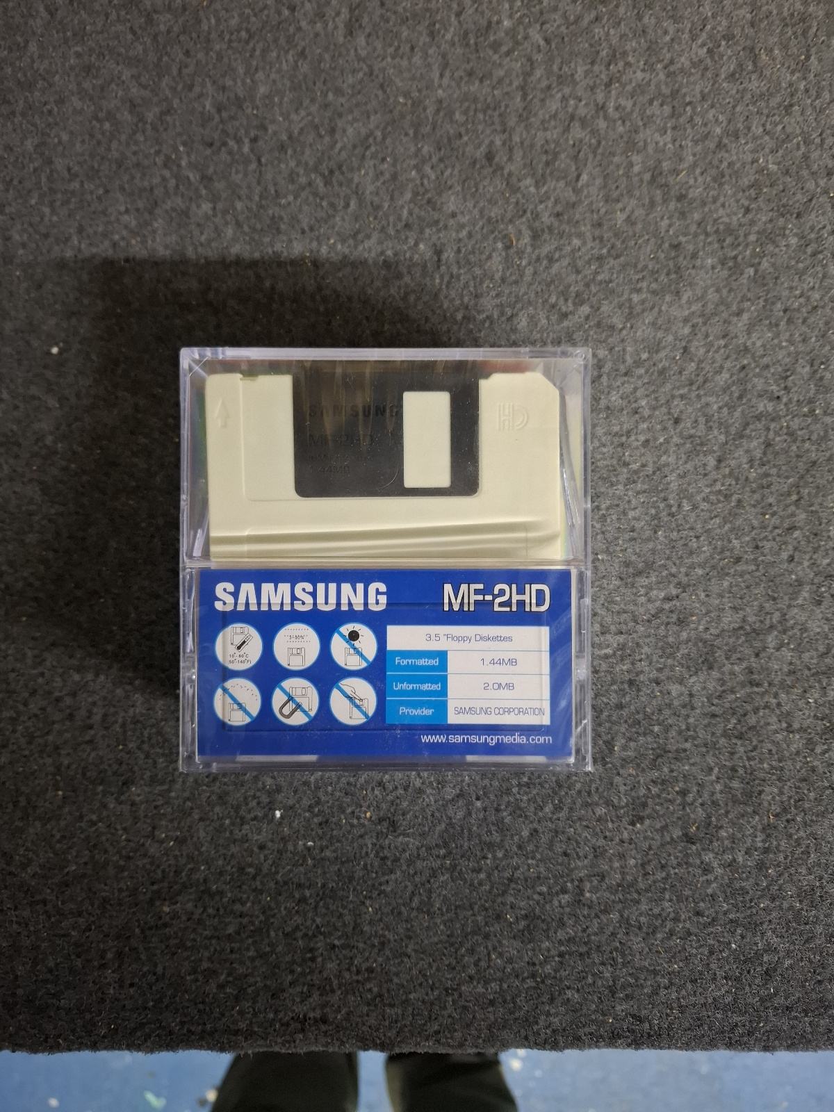 Diskete neotvorene 3.5 Samsung MF-2HD