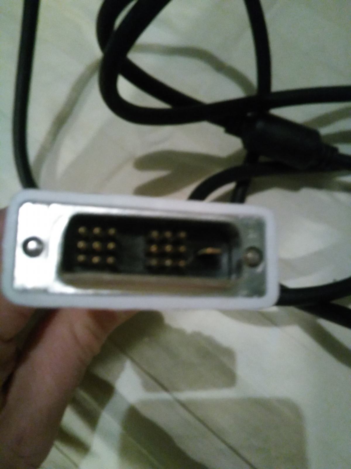 DVI kabel za monitor-novi