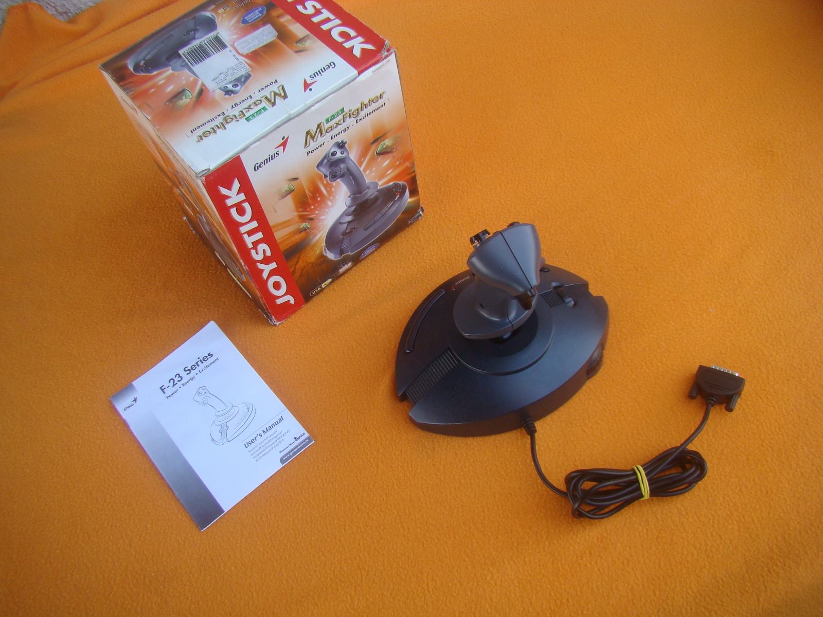 Genius Flight 2000 F-23 - Retro Joystick