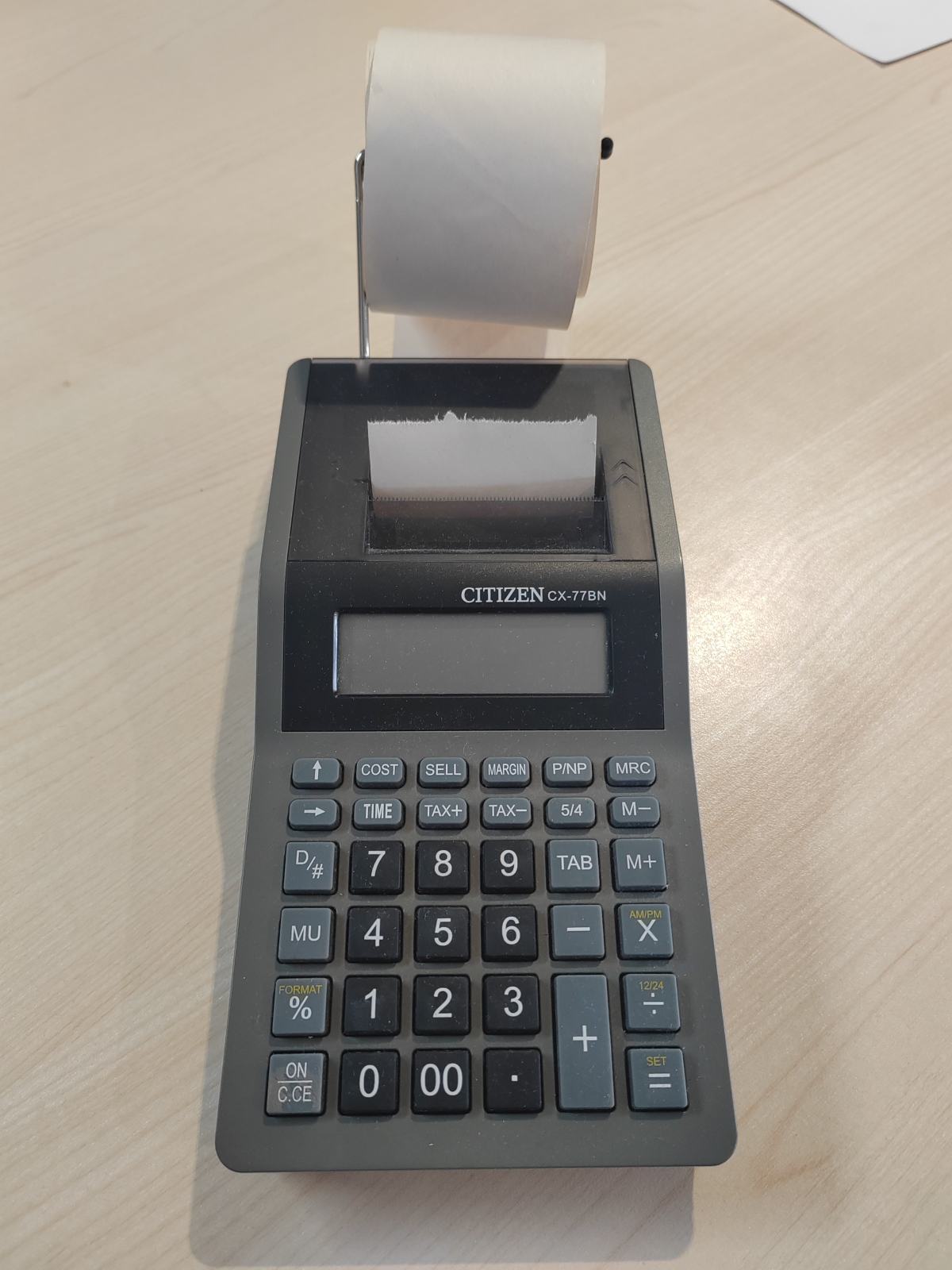 KALKULATOR S TRAKOM CITIZEN CX-77BN