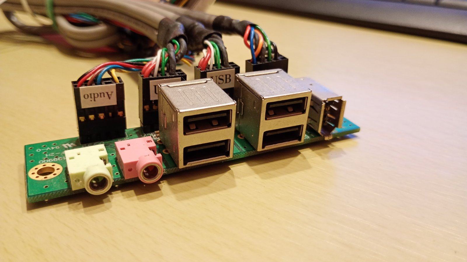 Lenovo SFF Multiport Front Panel sa Audio, 4x USB, Firewire 1394